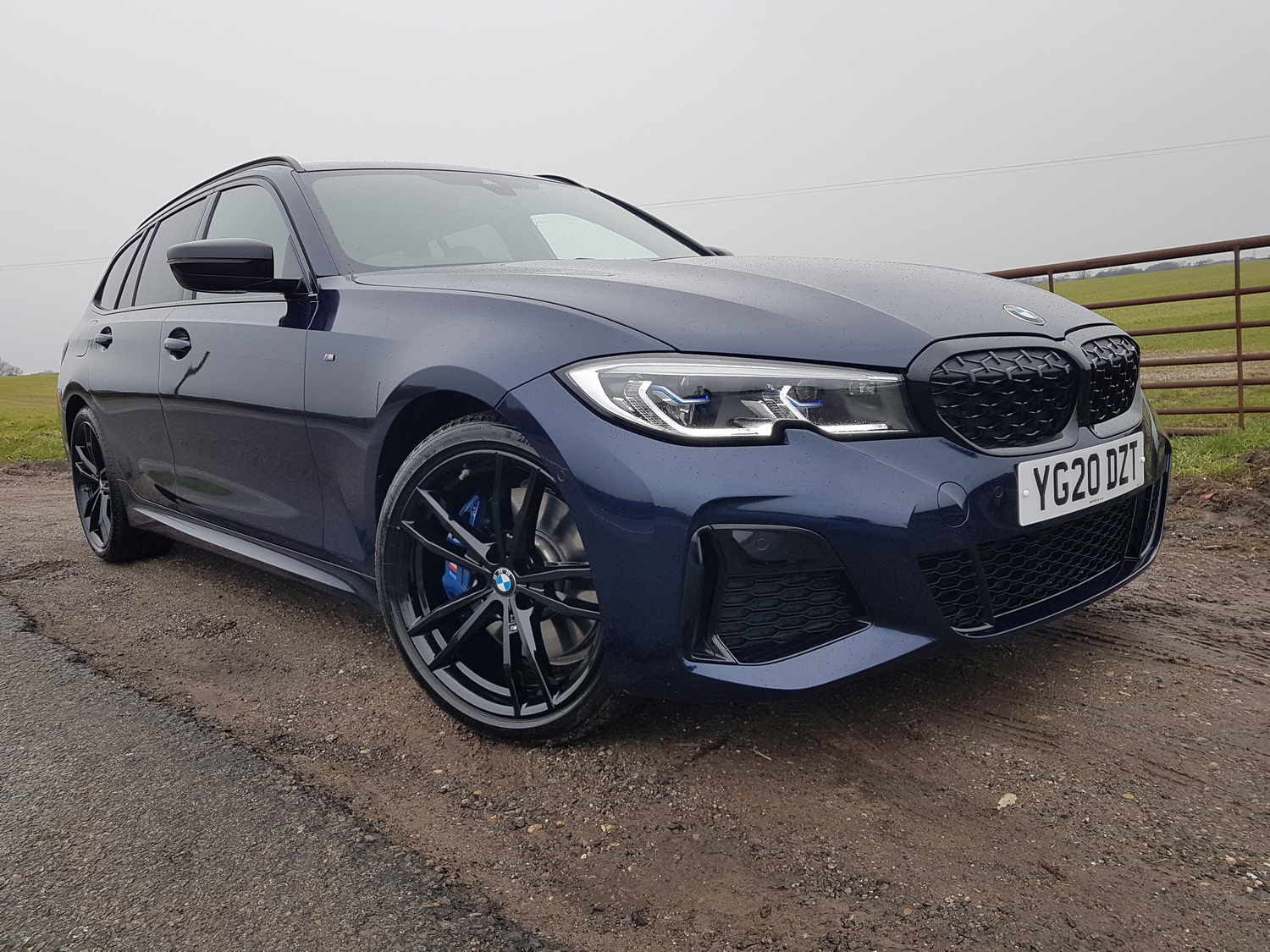 The Car Enthusiast | image gallery | 2021 BMW M340d xDrive Touring M ...