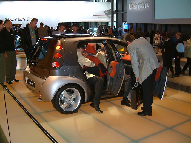 The Car Enthusiast | image gallery | 2004 Smart Forfour