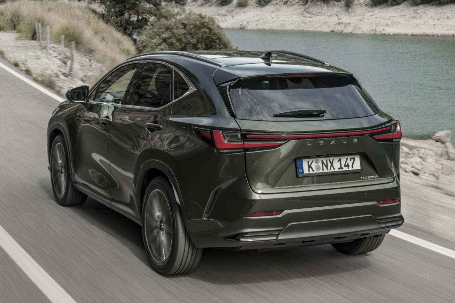 The Car Enthusiast | image gallery | 2022 Lexus NX 350h