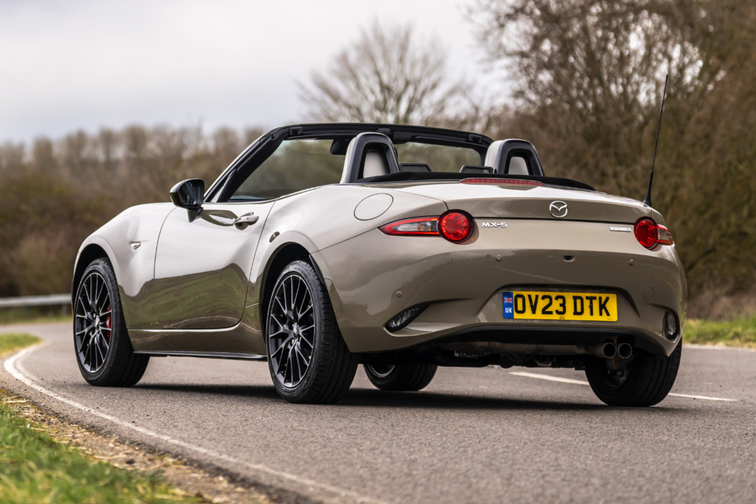 The Car Enthusiast | image gallery | 2024 Mazda MX-5 Roadster Skyactiv-G 2.0 184 Homura